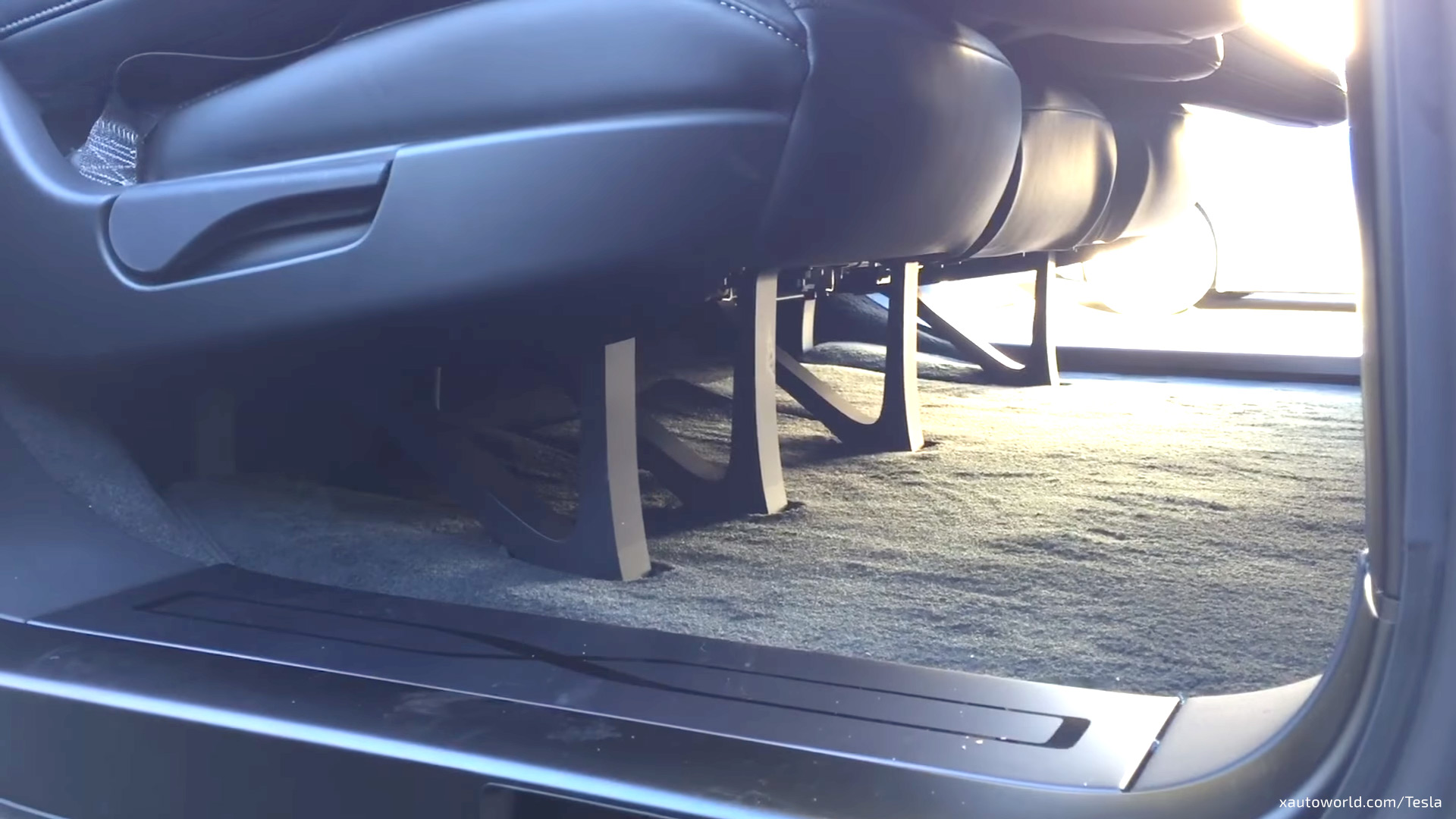 Model X 5 Seat Configuration - Cargo Space With Folding 2nd Row Video ...