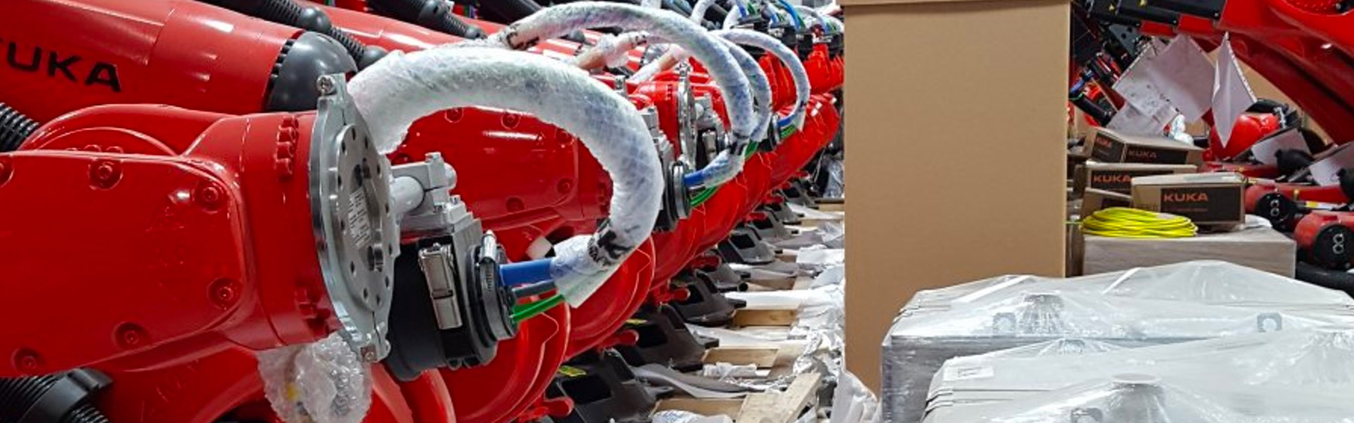 467 Kuka Robots shipped to Model 3 factory ahead of production start in ...