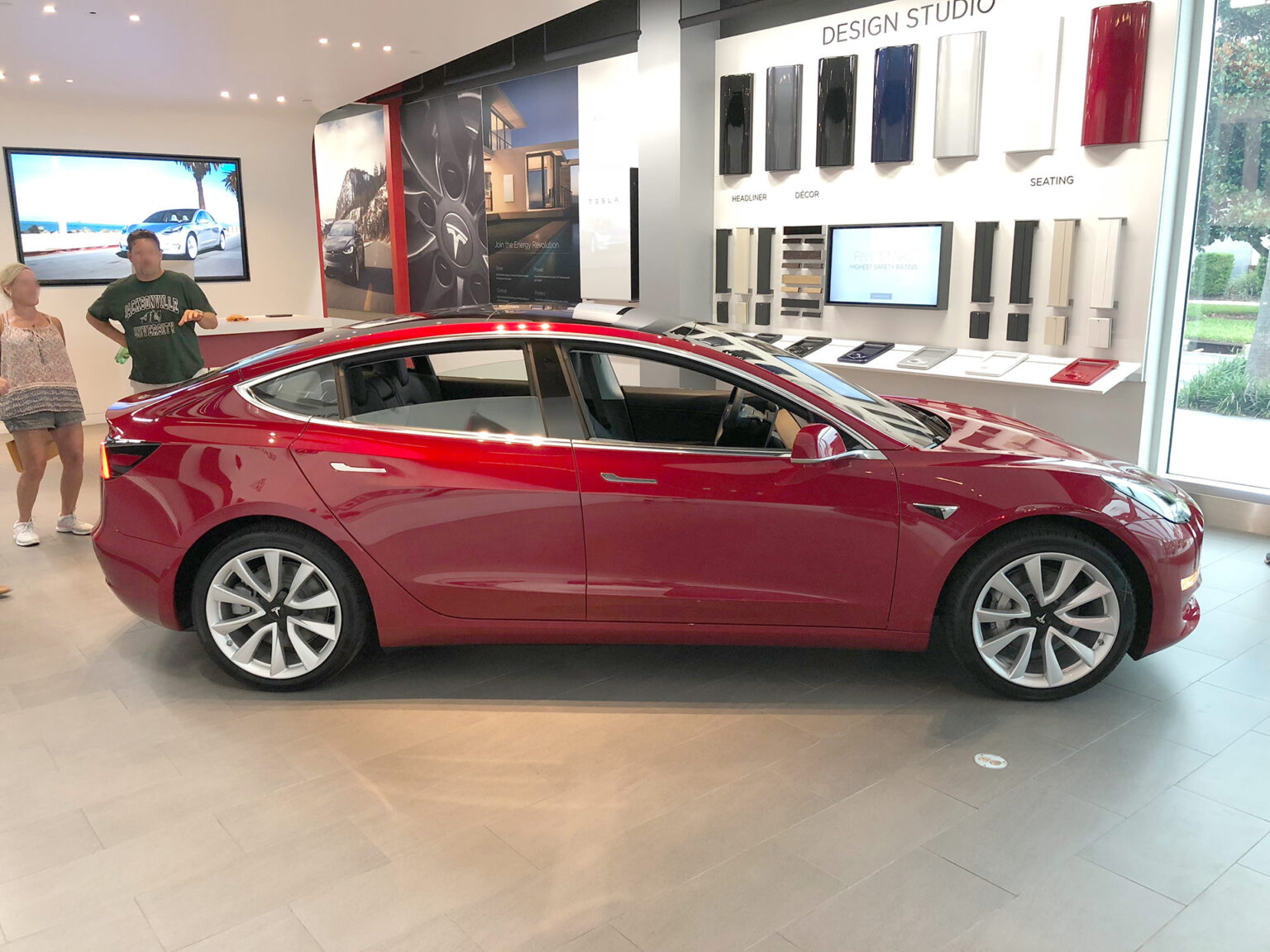 A must have Tesla Model 3 delivery checklist for every potential owner